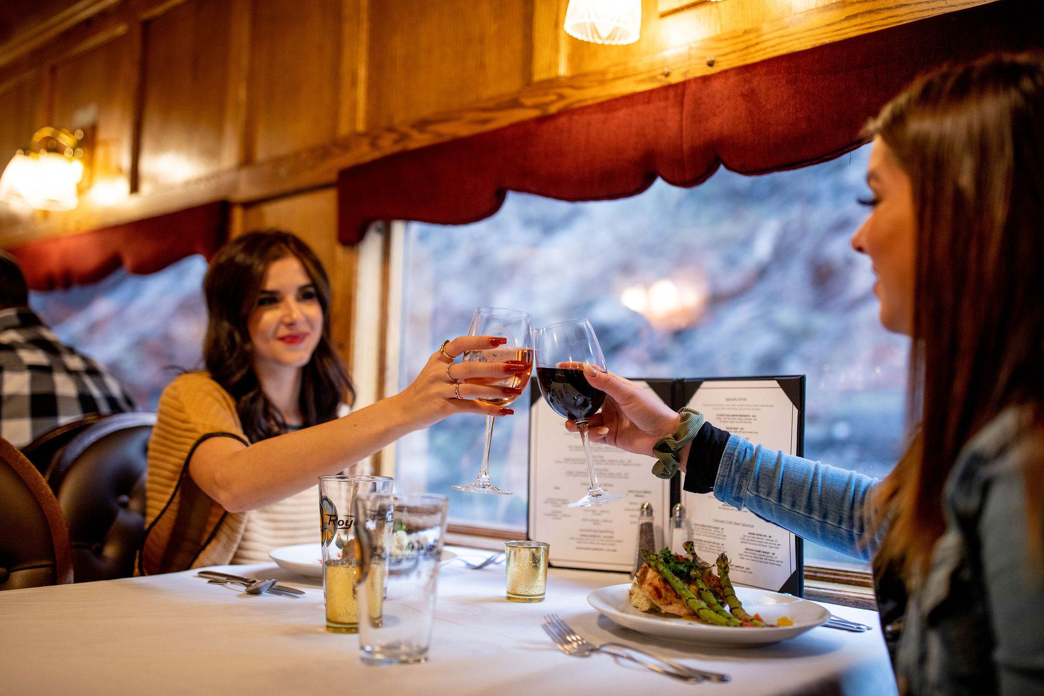 Make Your Holiday First Class Onboard The Royal Gorge Route Railroad ...